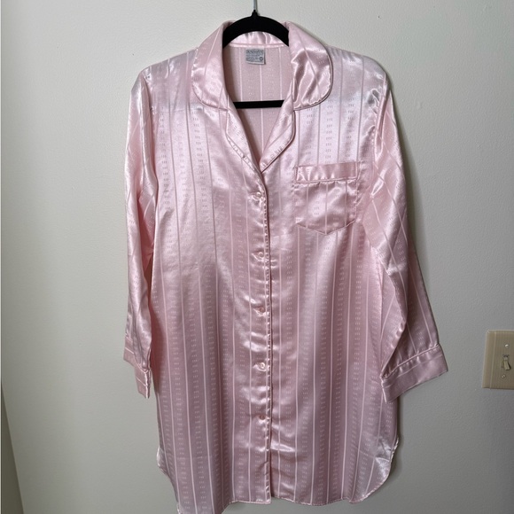 Kathryn | Intimates & Sleepwear | Vintage 8s Pink Satin Buttonup ...
